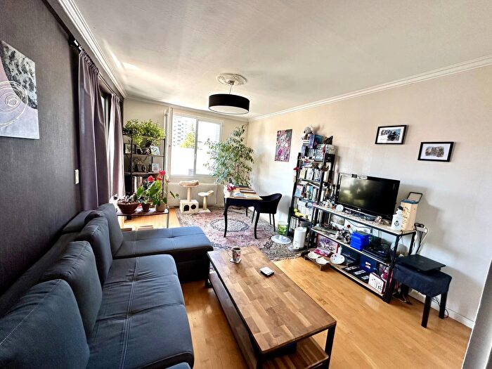 Grenoble, Eaux-Claires, Mistral : Appartement 2 pièces à vendre