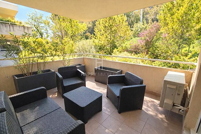 Saint-Rémy-de-Provence : Appartement 3 pièces à vendre