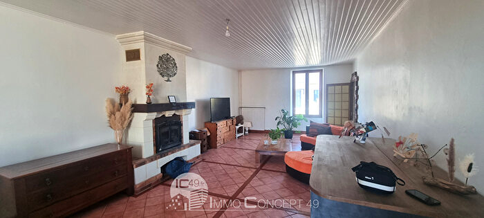 Maison à vendre - Trélazé - 6 pièces - 4 chambres