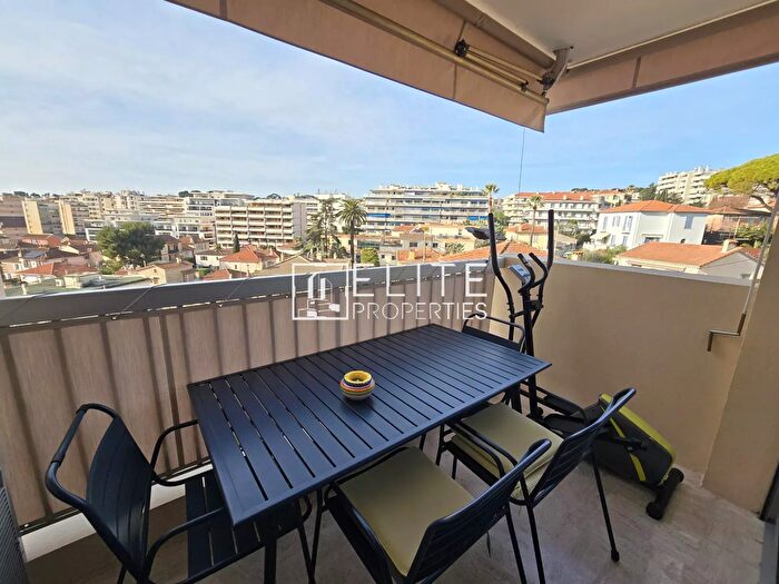 Appartement à vendre - Le Cannet, Bas Cannet - 3 pièces - 2 chambres