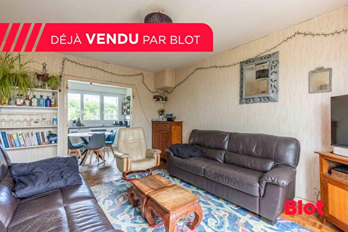 Maison à vendre - Acigné - 6 pièces - 5 chambres