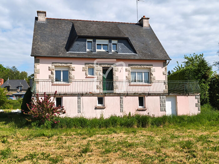 Maison 6 pièces à Merdrignac, à vendre