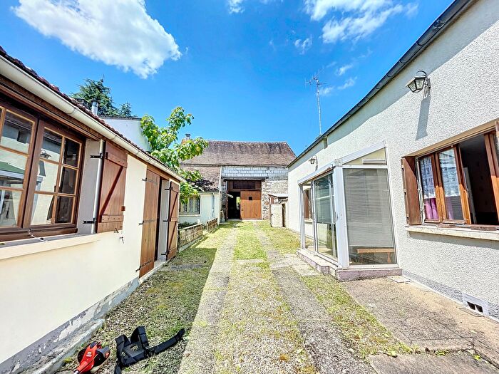 Maison à vendre - Michery - 4 pièces - 2 chambres