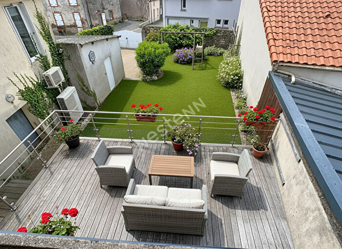Maison 7 pièces à Le Fief-Sauvin, à vendre