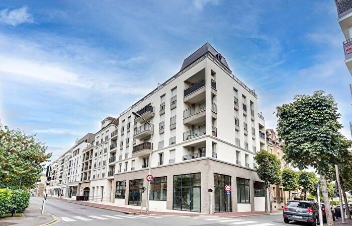 Appartement à louer - Plateau, Juvisy-sur-Orge - 3 pièces - 2 chambres