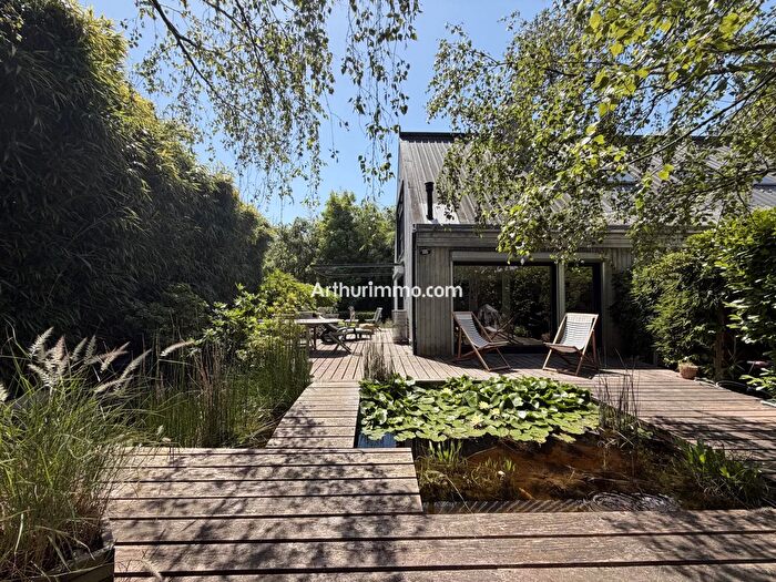Maison 7 pièces à Sucy-en-Brie, Petit Val, Côte, à vendre