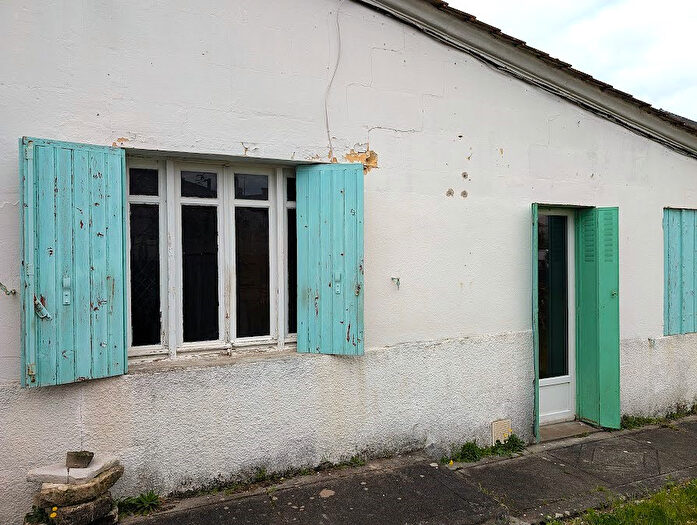 Maison à vendre - Saint-Seurin-sur-lIsle - 3 pièces - 1 chambre