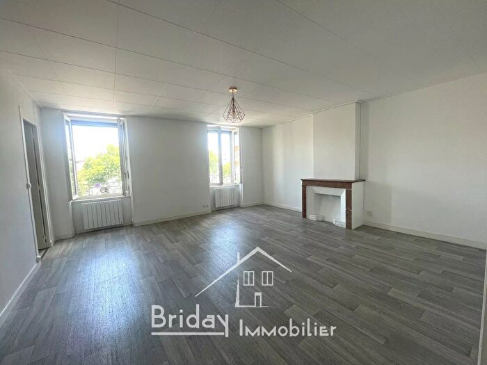 Saint-Symphorien-d'Ozon : Appartement 3 pièces à vendre