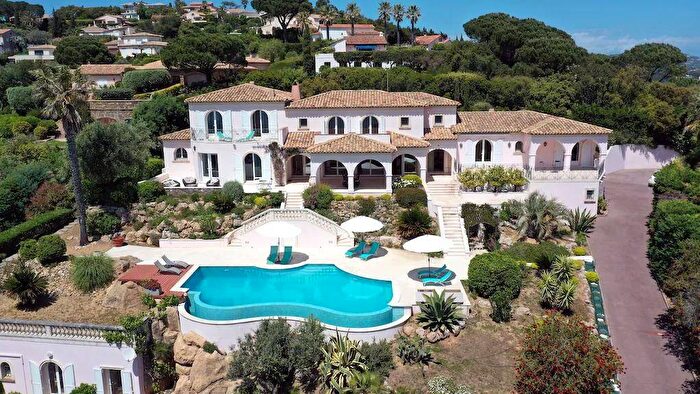 Saint-Tropez - Maison 7 pièces à louer