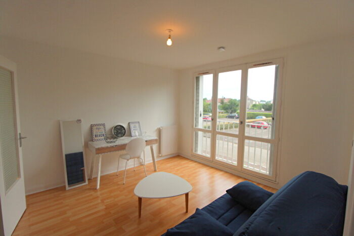 Appartement à louer - Troyes, Charmilles - 1 pièce - 1 chambre