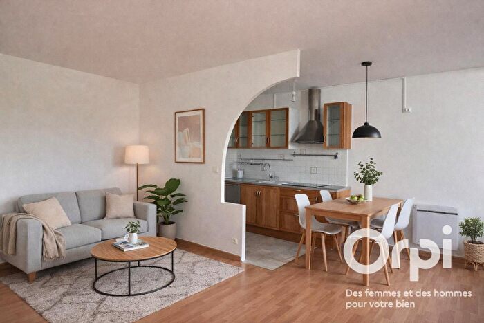 Appartement à vendre - Voisins-le-Bretonneux - 2 pièces - 1 chambre