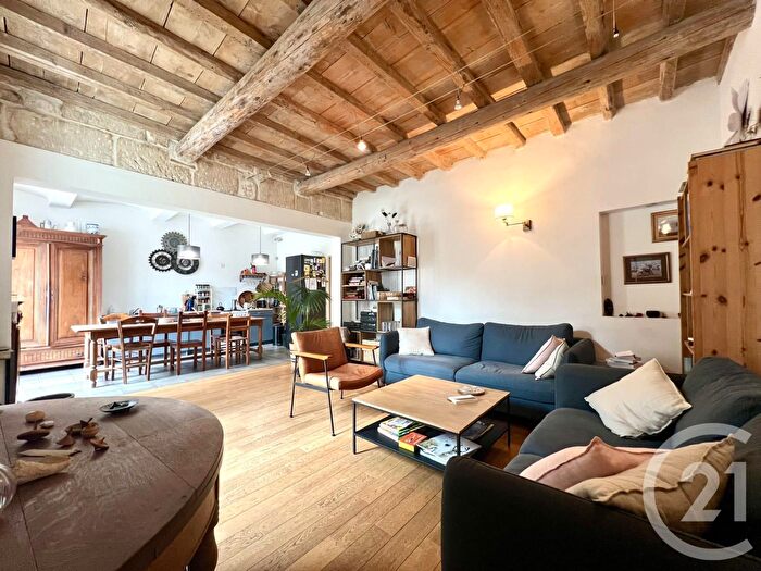 Maison à vendre - Lunel, Centre-ville, Gare - 7 pièces - 6 chambres