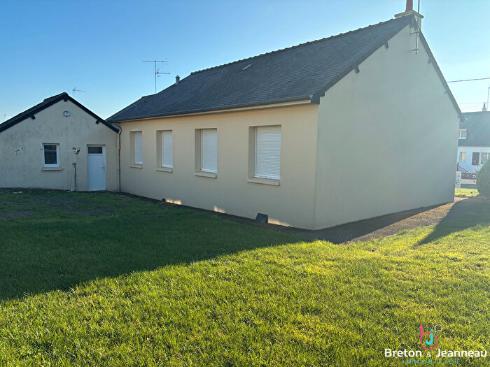 Maison à vendre - Ambrières-les-Vallées - 3 pièces - 2 chambres