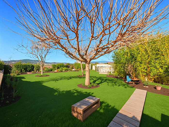 Maison 5 pièces à Oraison, à vendre