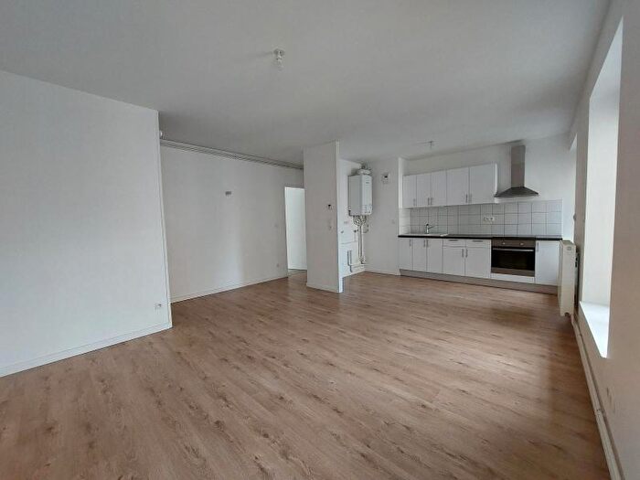 Appartement à louer - Saint-Étienne, Centre-ville, Peuple, Chavanelle - 3 pièces - 2 chambres