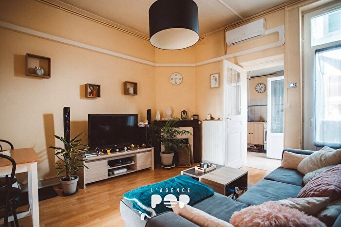 Appartement à louer - Saint Martin, Périgueux - 2 pièces - 1 chambre