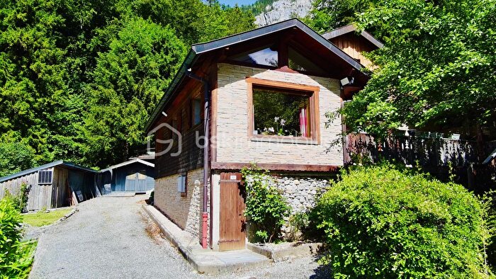 Maison 6 pièces à Thorens-Glières, à vendre