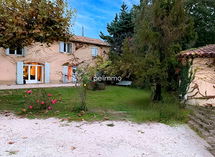 Maison à vendre - Salon-de-Provence, Bel-Air - 6 pièces - 4 chambres