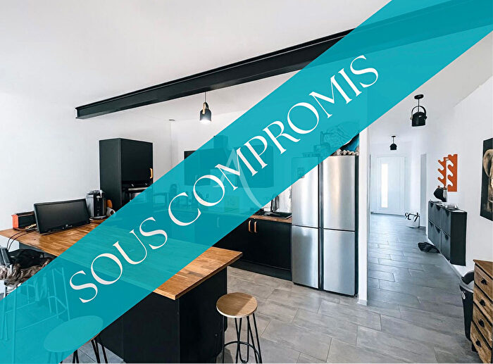 Appartement à vendre - Vauvert - 3 pièces - 2 chambres