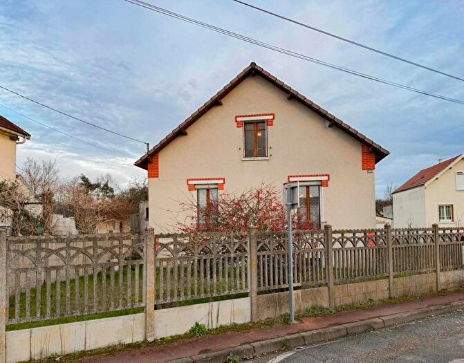 Maison 4 pièces à Châlette-sur-Loing, Le Bourg, Le Lancy, à vendre