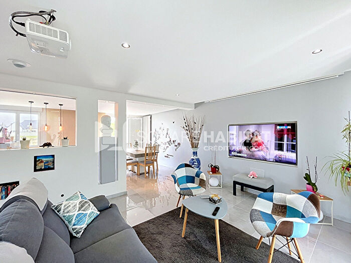 Maison 5 pièces à vendre à Plourin