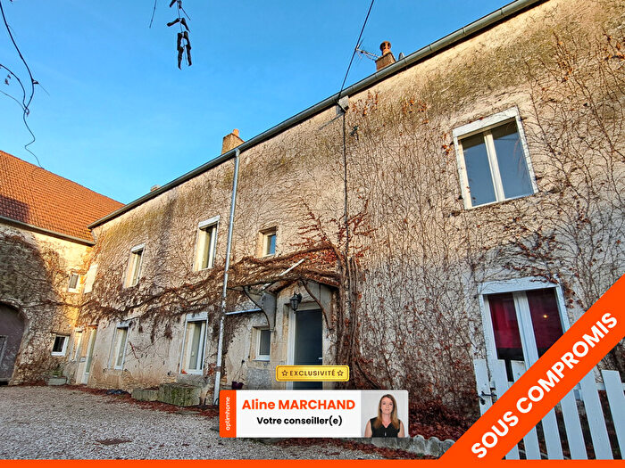 Maison à vendre - Combeaufontaine - 5 pièces - 3 chambres