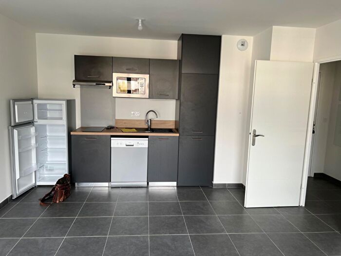 Melun, Centre-ville : Appartement 2 pièces à louer