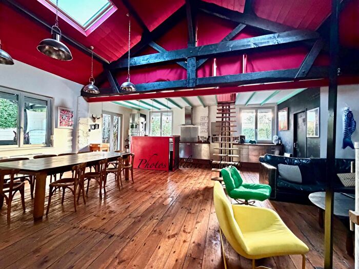 Maison à vendre - Ondres - 6 pièces - 4 chambres