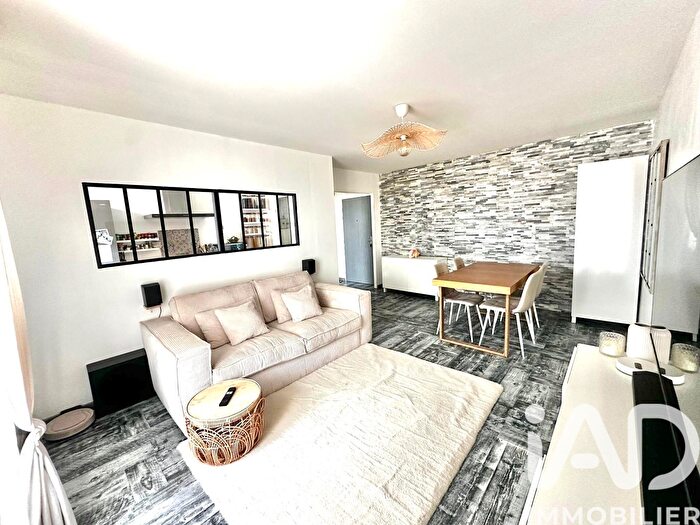 Appartement à vendre - Meaux, Saint-Nicolas, Foch - 3 pièces - 2 chambres