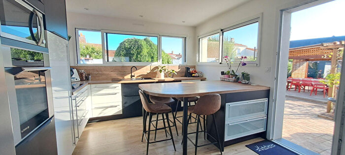 Maison à vendre - Saint-Macaire-en-Mauges - 6 pièces - 4 chambres