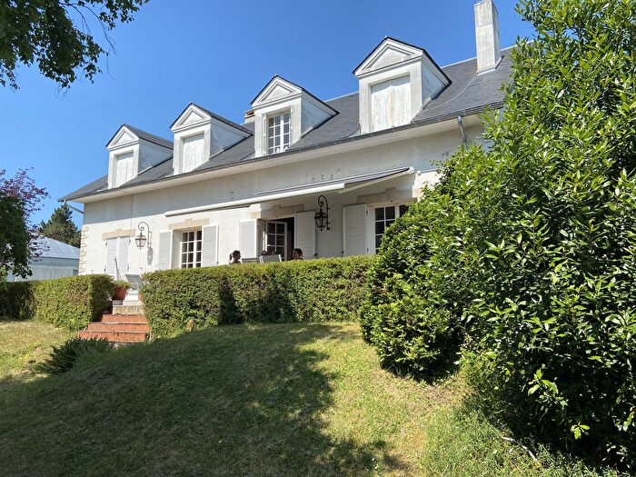 Maison à vendre - Vélizy-Villacoublay, Le Village - 8 pièces - 6 chambres