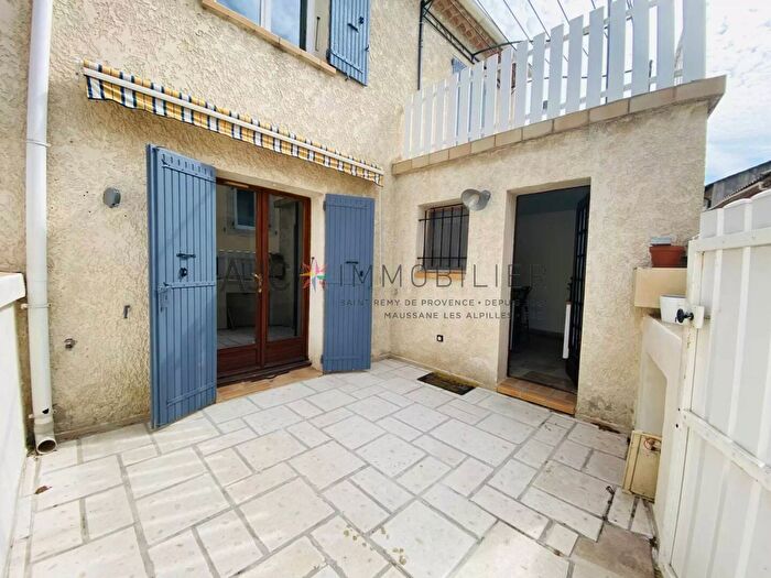 Eyragues - Maison 3 pièces à louer