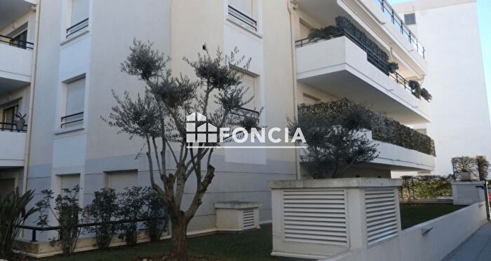 Appartement à vendre - Vallauris, Golfe Juan, Vieux Port - 3 pièces - 2 chambres