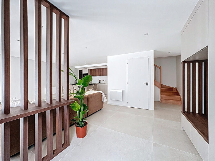 Maison à vendre - Reims, Centre-ville - 4 pièces - 3 chambres