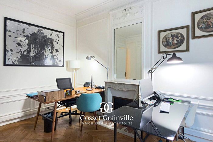 Appartement à louer - Muette Sud, Paris ème arrondissement - 4 pièces - 1 chambre