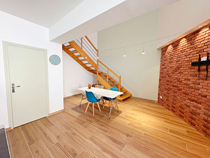 Maison à vendre - Amiens, Saint-Acheul - 5 pièces - 4 chambres