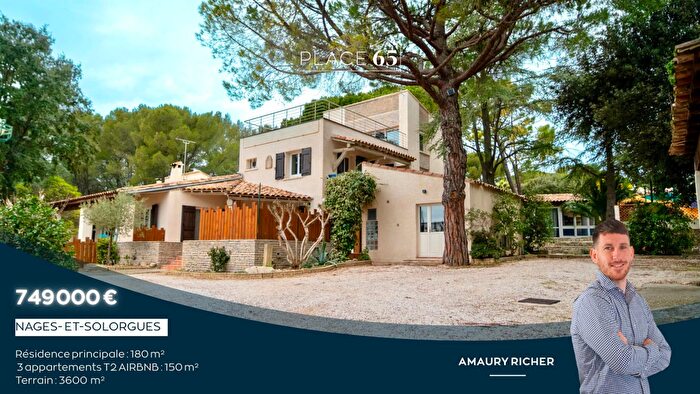 Maison à vendre - Nages-et-Solorgues - 11 pièces - 7 chambres