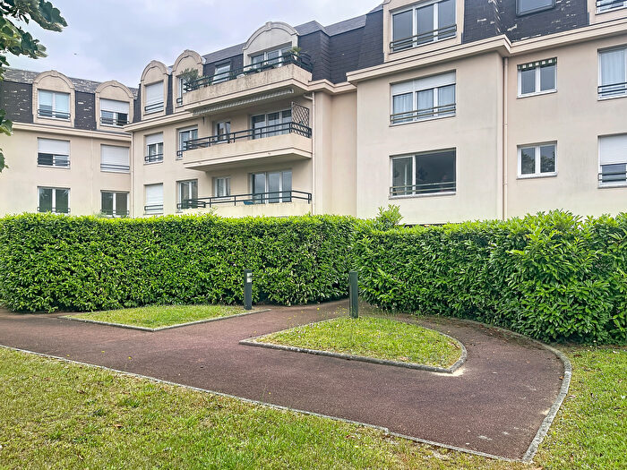Carrières-sur-Seine, Centre historique : Appartement 2 pièces à vendre