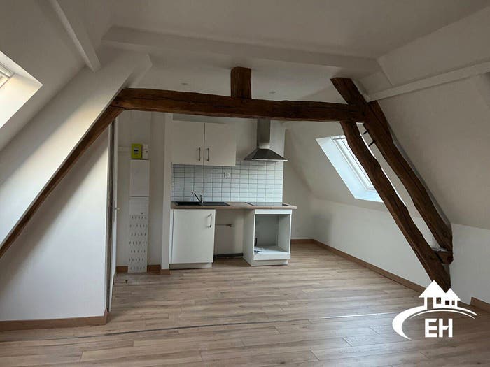 Saint-Sulpice-sur-Risle : Appartement 2 pièces à louer
