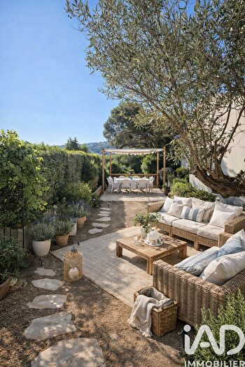 Maison à vendre - Sainte-Maxime, Saquèdes, Quilladou, Garonnette, Golfe - 5 pièces - 4 chambres