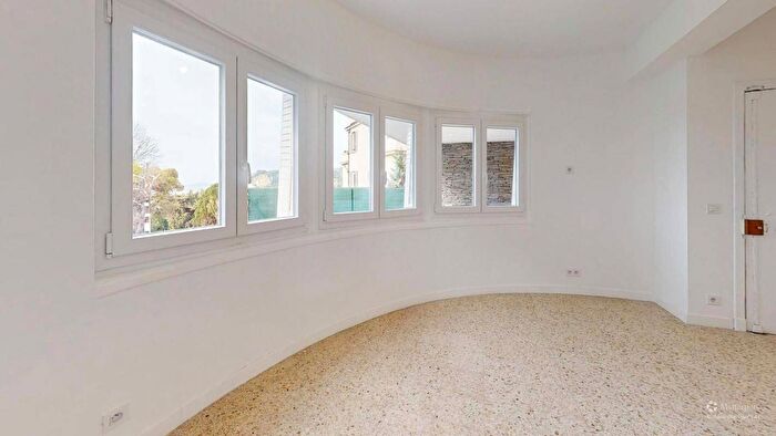 Appartement à louer - Mont Boron, Nice - 3 pièces - 2 chambres