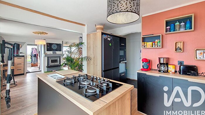 Maison à vendre - Loudéac - 7 pièces - 5 chambres