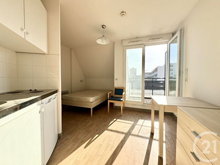 Limoges, Centre-ville, Hôtel de Ville, Emailleurs - Appartement 1 pièce à louer