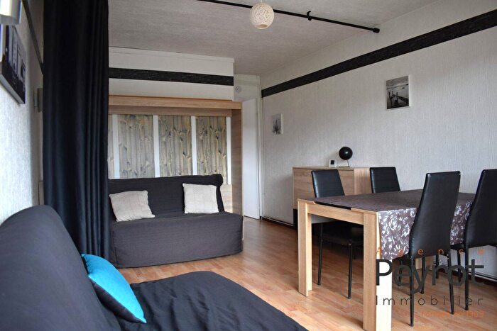 Appartement 1 pièce à Bolquère, à louer