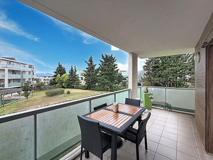 Appartement 3 pièces à Le Cannet, Aubarède, à vendre