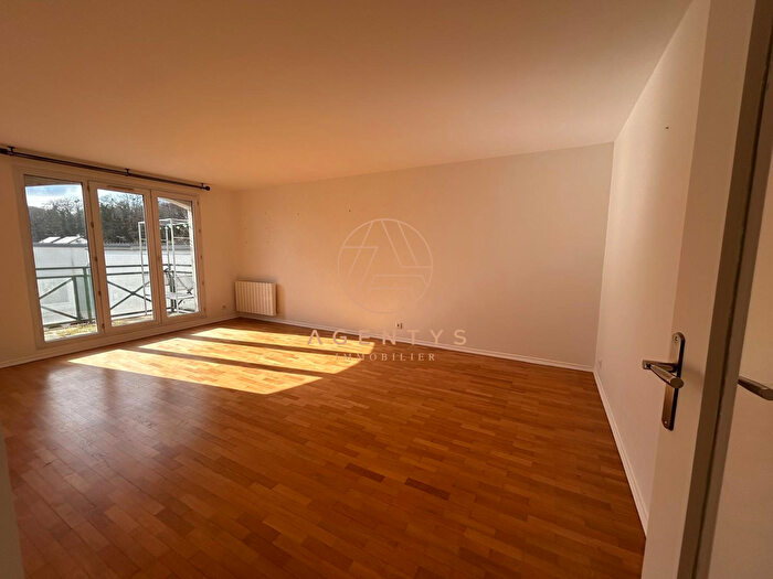 Appartement à louer - Nogent-sur-Marne, Le Bois Porte de Nogent - 3 pièces - 2 chambres