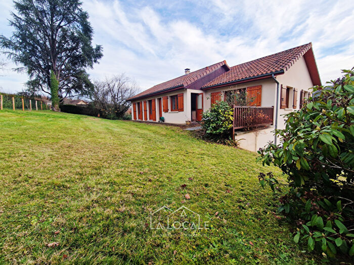 Maison à vendre - Solignac - 5 pièces - 2 chambres