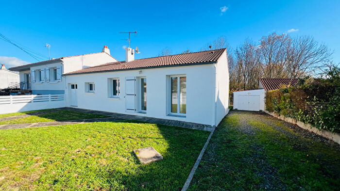 Maison à vendre - Commequiers - 5 pièces - 3 chambres