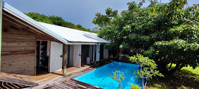 Maison à vendre - Saint-François - 4 pièces - 3 chambres