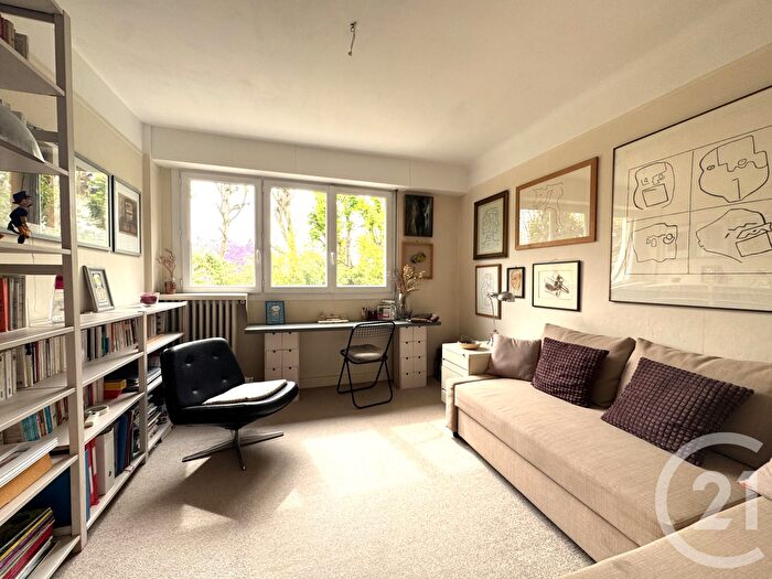 Appartement à vendre - Fontenay-sous-Bois, Proche Bois de Vincennes, Rer A - 3 pièces - 2 chambres